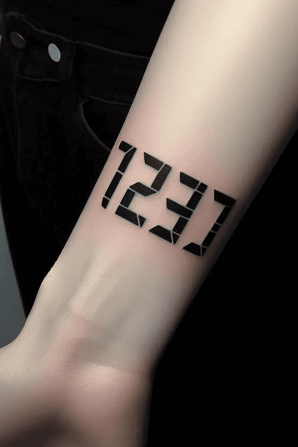 10+ Creative Date Tattoo Ideas! - tattoopassionate.blog